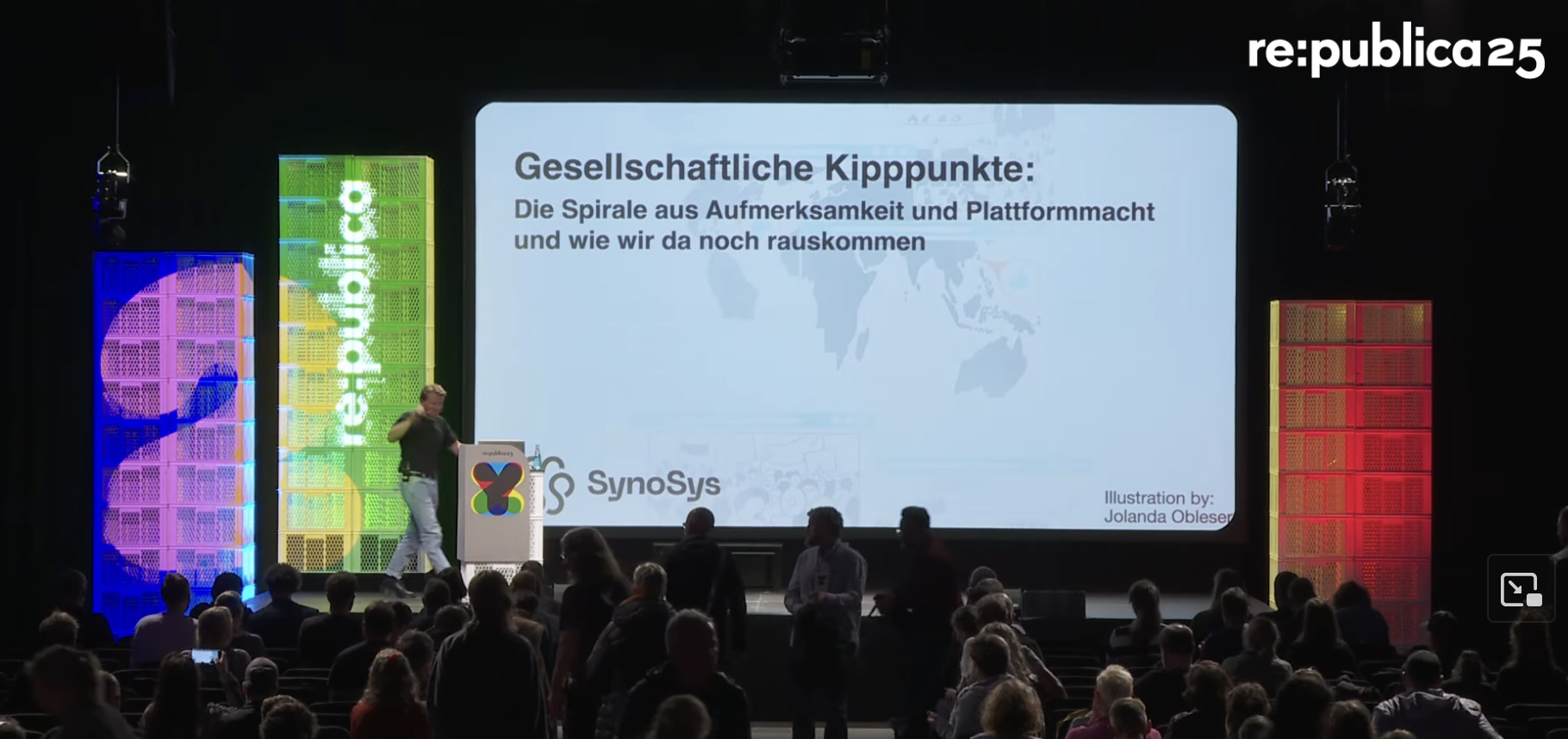 What a blast! Philipp Lorenz-Spreen at re:publica 2025 | CSS-Synosys